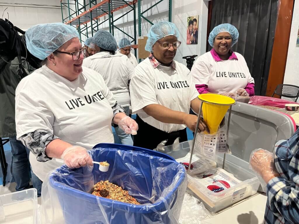 Volunteers Stand Together Against Hunger at Share the Love 2024 ...